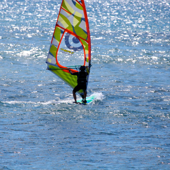 Seeing Wind on the Water - Improve Your Skills - SailZing.com